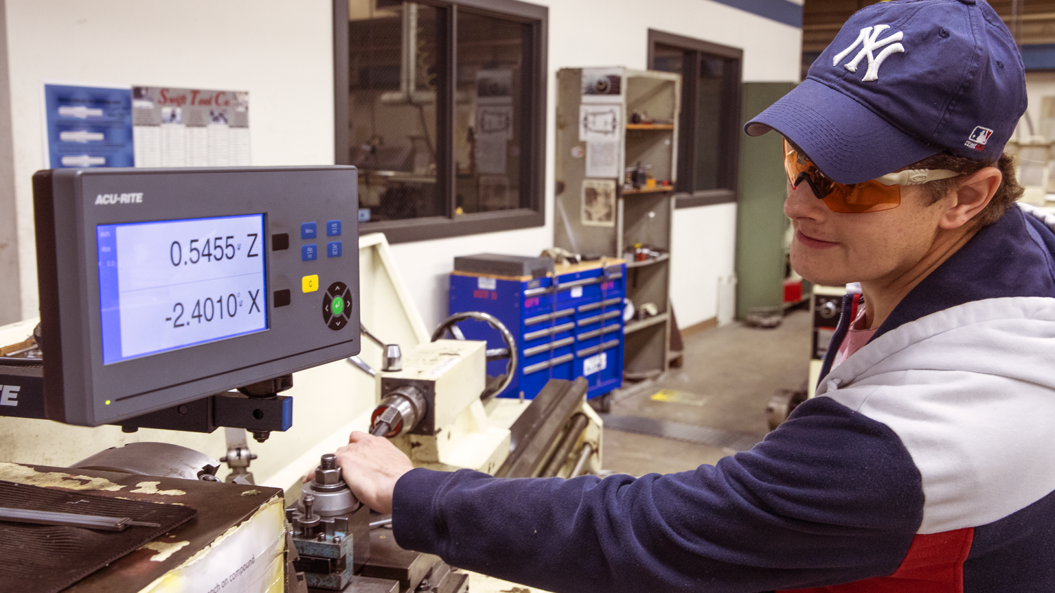 Acu-Rite Solutions | CNC Controls, Digital Readout Systems & More